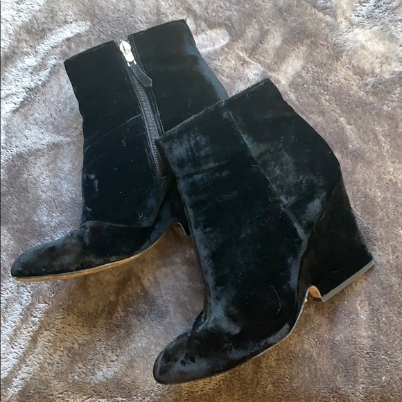 Sam Edelman | Shoes | Sam Edelman Black Suede Wedge Booties | Poshmark
